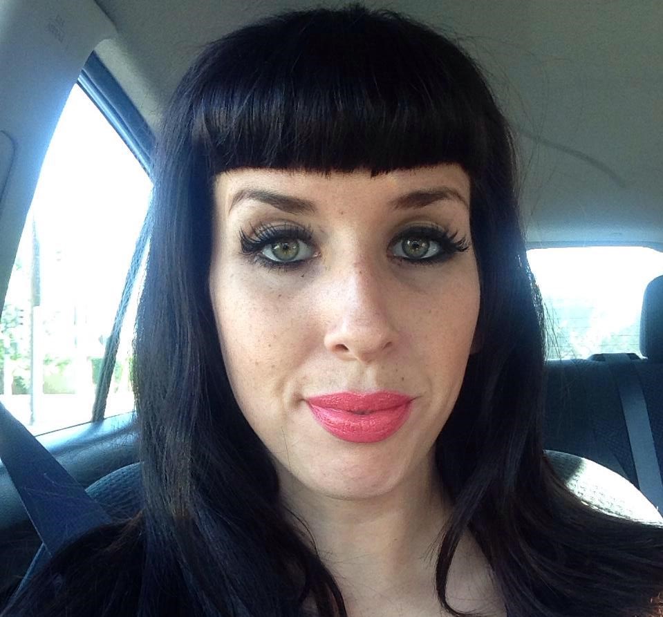 Cat curaj! A adus pe lume gemeni, desi s-a luptat cu o forma rara de ...