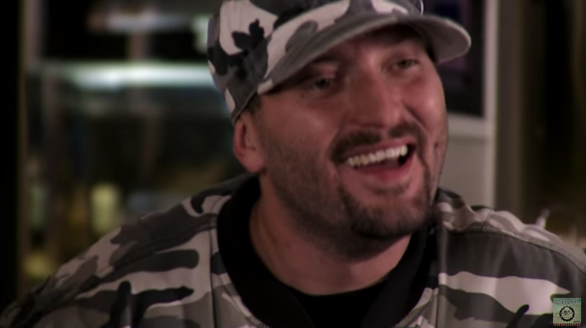 Nu e banc! Ce a pățit Cheloo când s-a dus la un salon de masaj