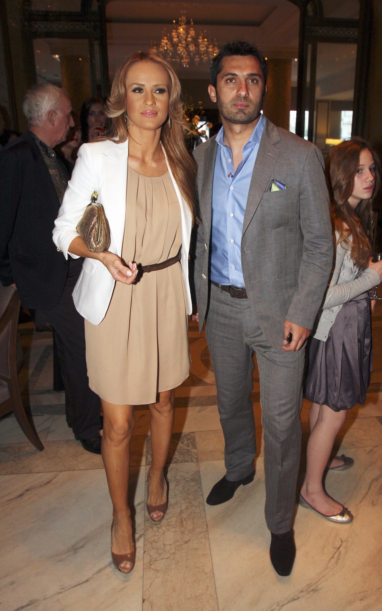 Super telenovelă! Înșelată a patra oară de ”Bi”, Diana Munteanu face ...