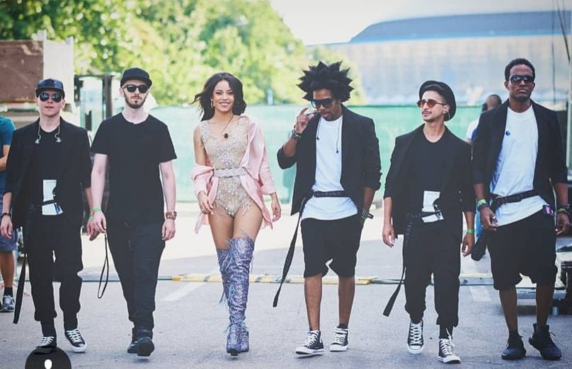 Barbara Isasi de la Mandinga a ramas fara voce! Ce a patit cantareata