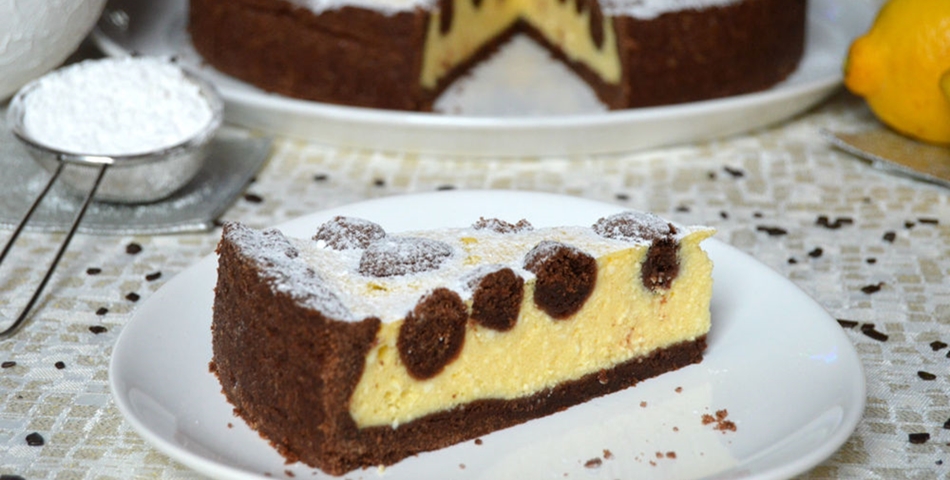 Reteta cheesecake cu bile de ciocolata, ideala pentru sarbatorile ce vin