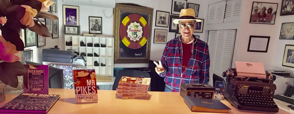 Tony Pike a murit! Era patronul hotelului pentru celebritati din Ibiza