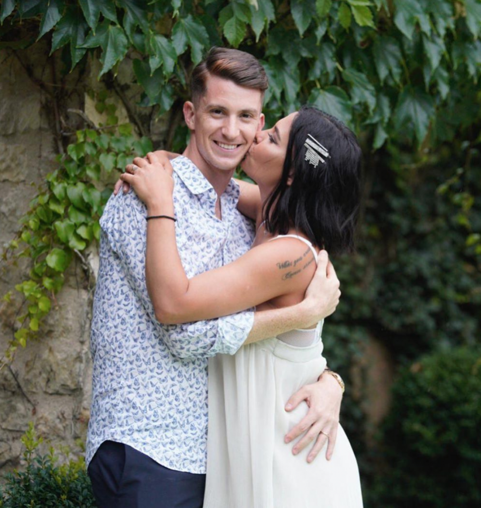 Andreea Popescu s-a pocait dupa ce tatal ei a murit!