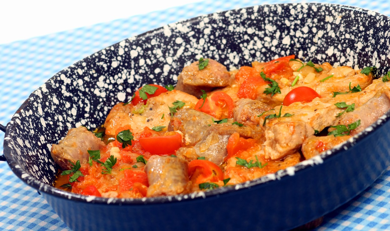 Ostropel de porc. Rețetă delicioasă și rapidă