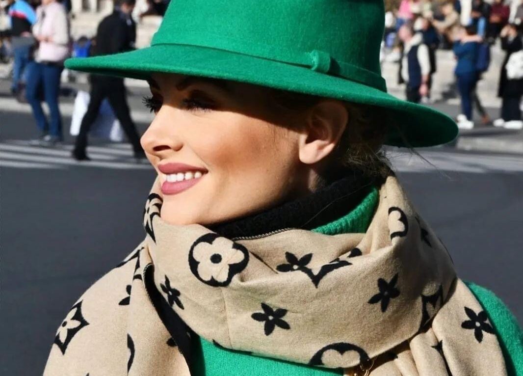 Iana Novac pleacă de acasă de Paște! Iepurașul a dat cu cardul pentru ...