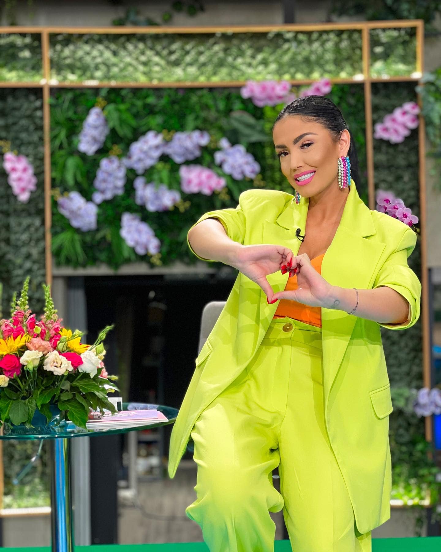 De ce Andreea Mantea nu îi cumpără fiului ei un telefon. David are 8 ani