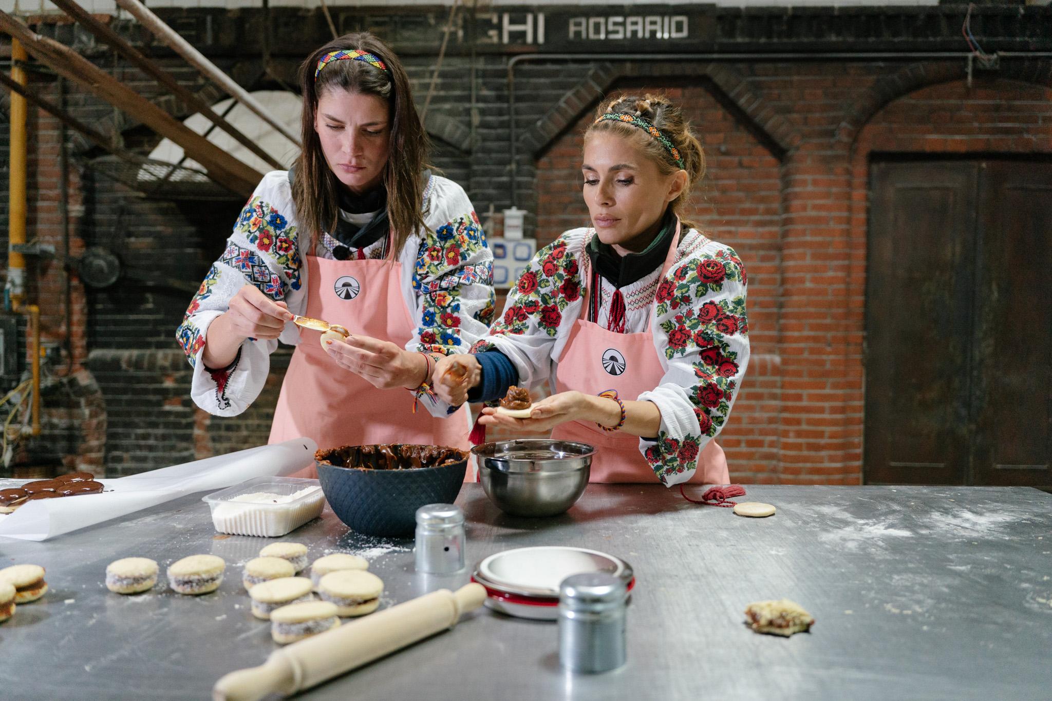 Alfajores - rețetă de biscuiți fragezi cu dulce de leche ca la America ...