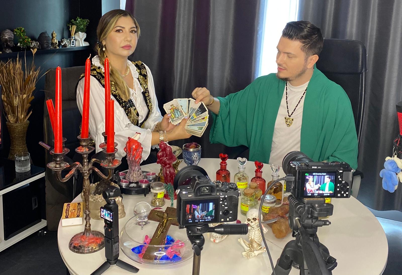 Designerul Florin Burescu apelează la ghicitoare pentru a îndepărta ...