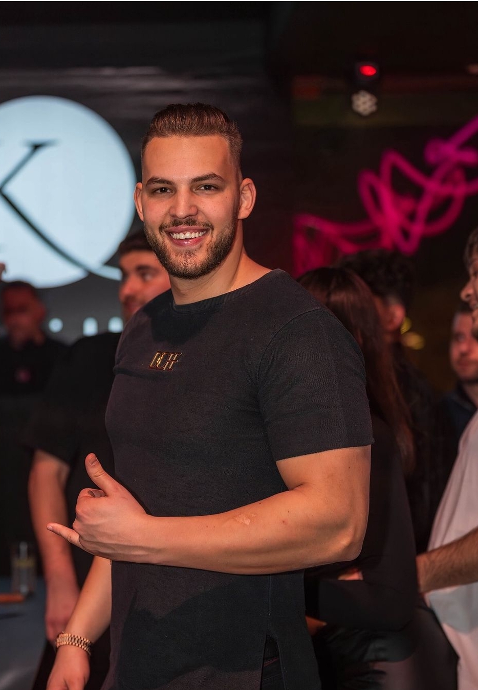 Caius Covrig a angajat personal calificat care să comunice cu ...